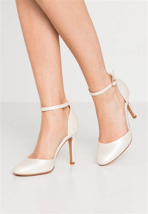 Weisse Pumps Online Kaufen Flache And Hohe Absätze Zalando