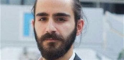 شاب مفقود منذ 3 ايام في فاريا هل تعرفون عنه شيئاً؟