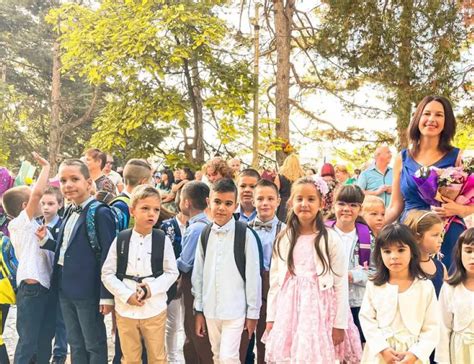 Първият звънец удари в 4 училища в община Ивайловград