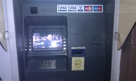 Dispozitiv De Clonare Carduri La Banca Transilvania Din Alba Iulia