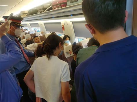 当旅客在列车上突发心脏病之后 大河号 大河网