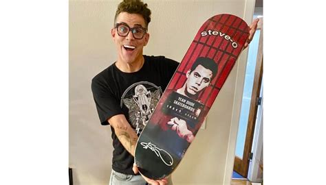 Skateboard Poster And Book Signed By Steve O Charitystars