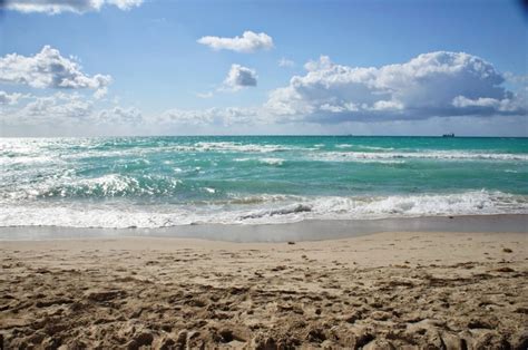 Денят ще бъде горещ но идва обрат във времето