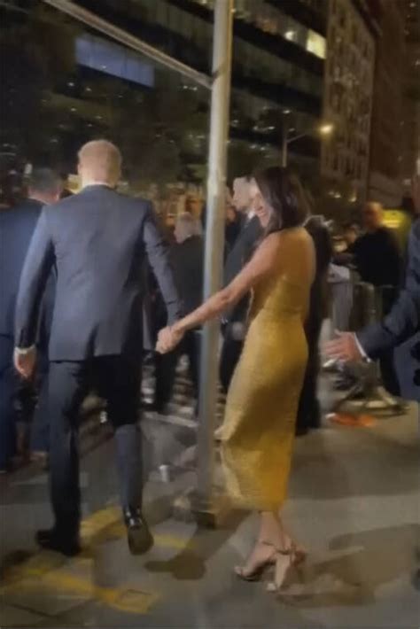 Prince Harry Meghans Run Another Episode In Paparazzi Battle The