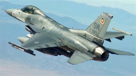 F 16ファイティングファルコン戦闘機 コックピット映像 YouTube