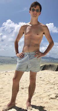 Connor Franta Youtuber Author Page LPSG
