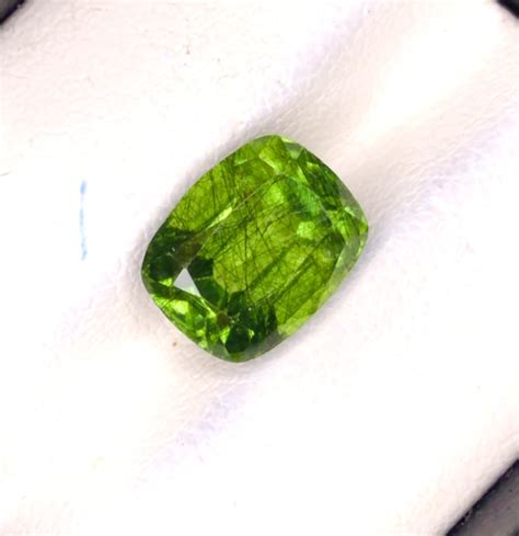 Natural Rutile Peridot 3 60 Ct S Parrot Green Color Peridot