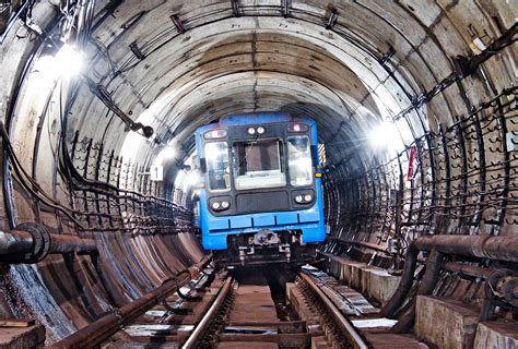 Как в Киеве строят метро на Виноградарь: уникальное видео. Новости ...