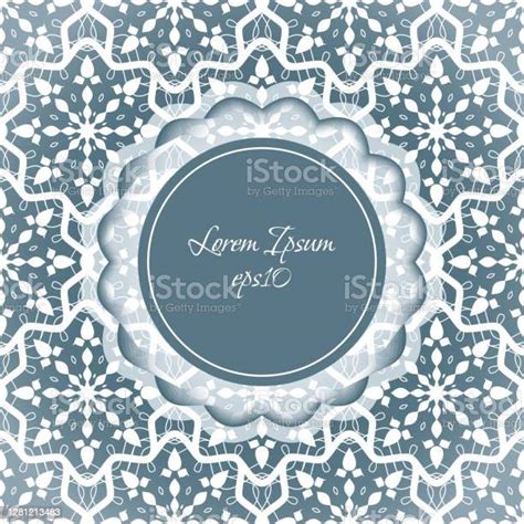 종이 컷 추상적 눈송이와 겨울 스타일의 새해 크리스마스 또는 결혼식을위한 책 잡지 또는 인사말 카드에 대한 벡터 오픈 워크 표지 잘려지거나 찢어진 종이에 대한 스톡 벡터