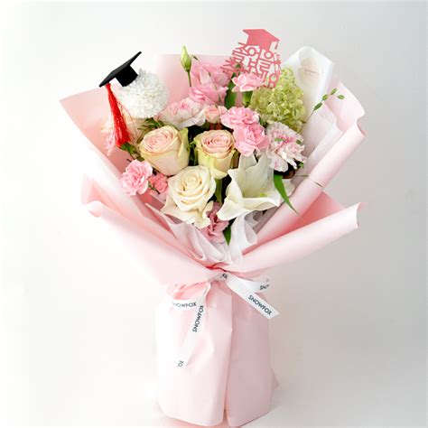 졸업을 축하해 당신의 시작을 응원합니다 꽃다발 토퍼 학사모 퐁퐁 포함 배민스토어