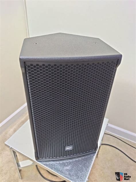 Rcf Nx32a Powered Speakers Pair Mint Condition For Sale Us Audio Mart