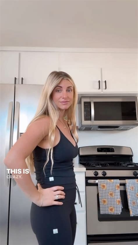 Shelby Reber Shelbybythesea • Instagram Photos And Videos