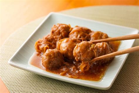 レンチンのみでしっとり♪ 鶏むね肉のしょうゆオイル蒸し【時短料理研究家ろこさん考案】 Macaroni