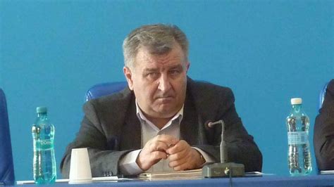 roman24 Eduard Corduneanu l a dat în judecată pe prefectul George