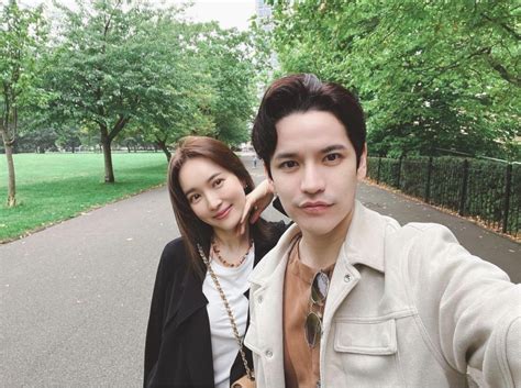 เต๋า เศรษฐพงศ์ เปิดตัวแฟนสาวนอกวงการ โปรไฟล์ดีไม่ธรรมดา