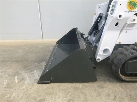 Bobcat 72 Smooth Bucket