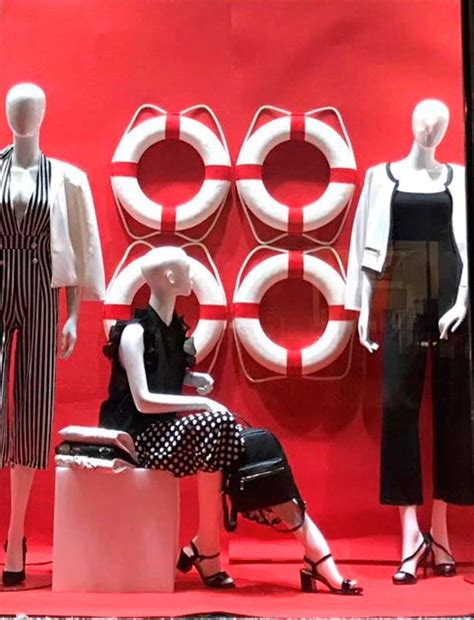 Cubo Retroiluminado 50cm Escaparate4