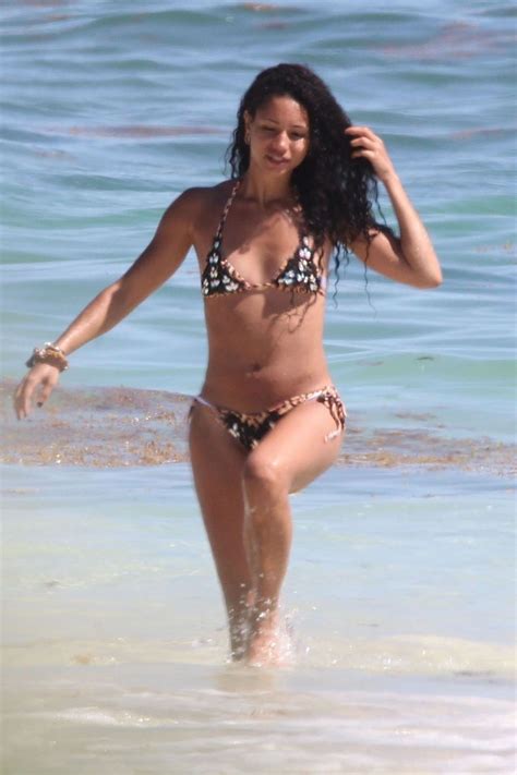 Vick Hope The Fappening Sexy Bikini 34 Photos The Fappening