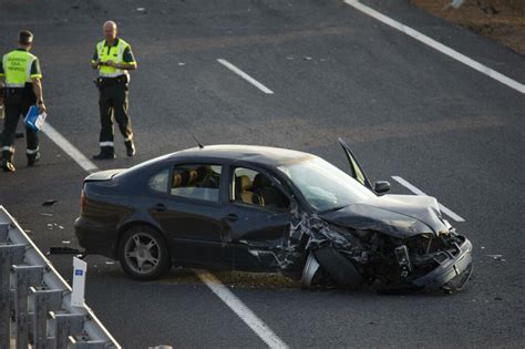 Un fallecido y dos heridos graves en un accidente de tráfico en Benissa
