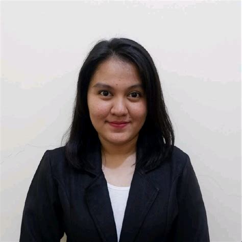 Sonya Maria Magdalena Customer Service Officer Pt Bank Central Asia