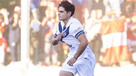 Lenny Lobato nació en Brasil es nieto de una famosa vedette y puso a Vélez en la final MDZ