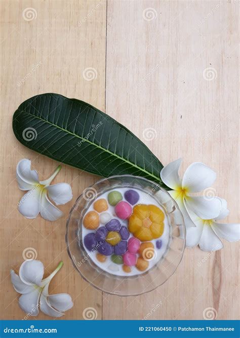 Bualoy A Thai Dessert Made With Glutinous Rice Flour Coconut Milk And