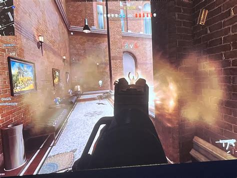 does anyone else find the muzzle flash a little too strong it makes it