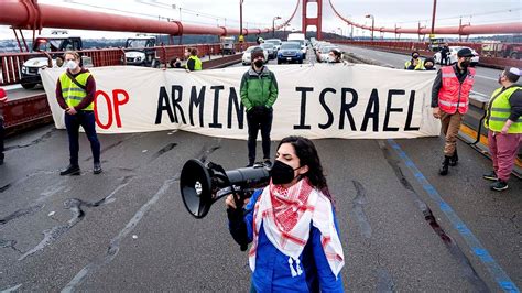 Protesters Briefly Block Traffic On Golden Gate Bridge During Morning