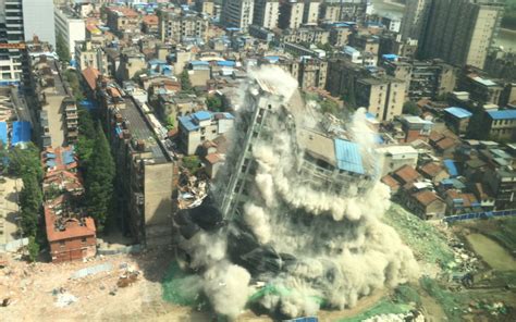 What Is An Implosion Wonderopolis