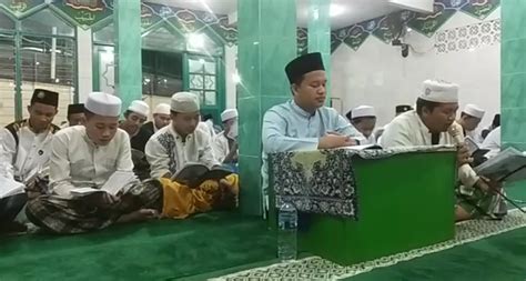Penulis Muhammad Sidik