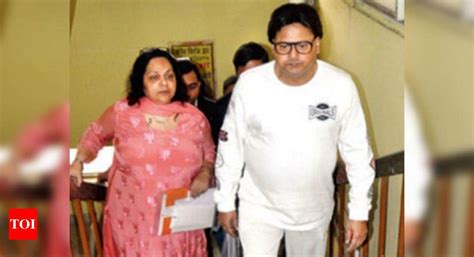 Saradha Chit Fund Scam Mamata Banerjee Livid As Tmc Mp Held In Ponzi