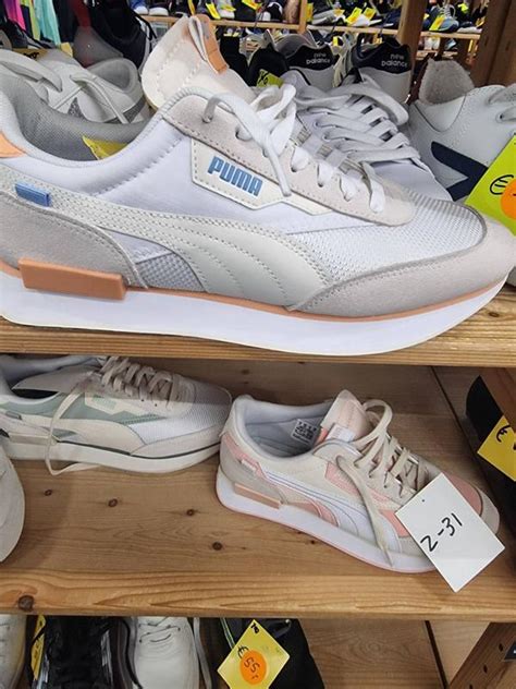 Оригінальні кросівки Puma — ціна 2000 грн у каталозі Кросівки Купити жіночі речі за доступною