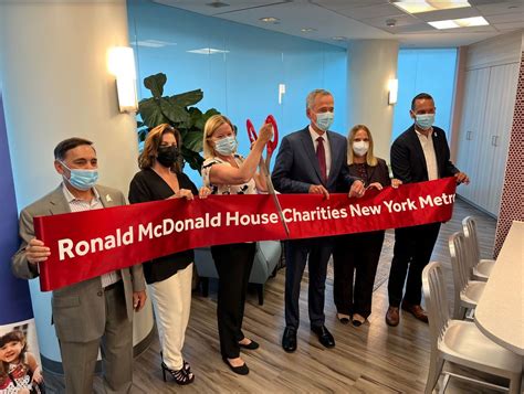 Ronald Mcdonald House Charities Opens New Nicu Room At Stony Brook Hospital