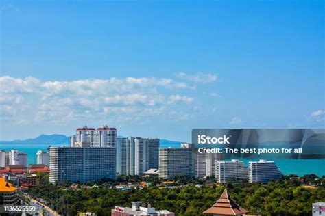 파타야 베이 촌부리 태국 휴가 여행 해변과 바다의 높은 각도보기 각도에 대한 스톡 사진 및 기타 이미지 각도 건축 경관 Istock