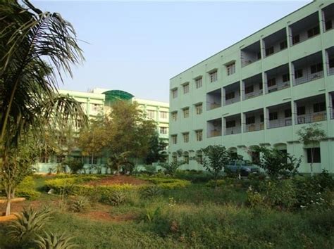 Bhoj Reddy Engineering College For Women Images And Videos High