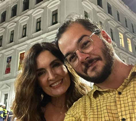 Fátima Bernardes Comparece à Posse De Túlio Gadêlha Dia De Renovar