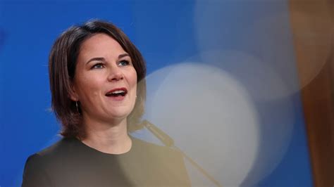 Няма да пречим Берлин е готов да позволи на Полша да даде танкове на Украйна