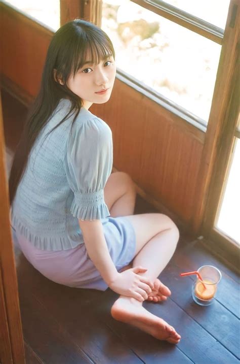 Sakura Kawasakis Feet