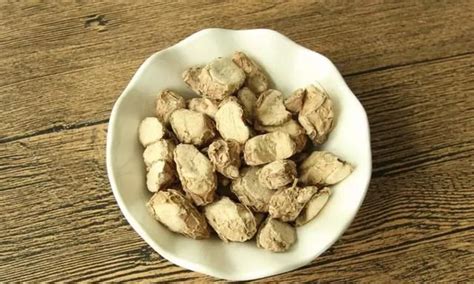 良姜干姜沙姜南姜有什么区别 卤水中良姜和沙姜能一起用吗 闪电鸟