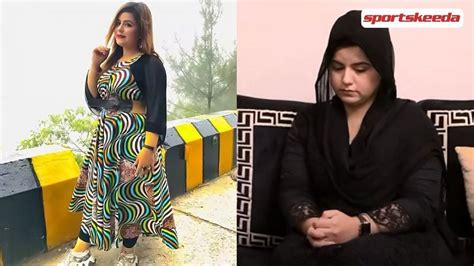 Who Is Ayesha Akram Viral Video Shows Pakistani Tiktoker Being Harassed By A Mob Of Fans