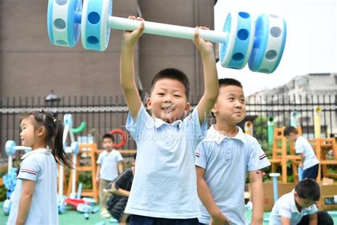 安徽合肥强身健体 快乐运动 人民图片网