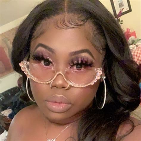 💋🧜🏾‍♀️🧚🏾‍♂️🧞‍♀️magical Ari 🌈🦋🦄 Queen Ofthe Beehive • Threads Say More