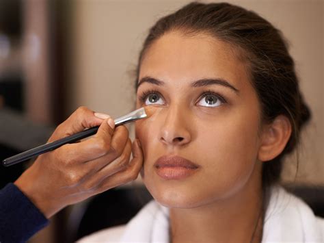 Difference Between Makeup Base And Foundation Saubhaya Makeup