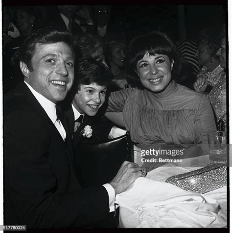 Eydie Gorme Photos Photos And Premium High Res Pictures Getty Images
