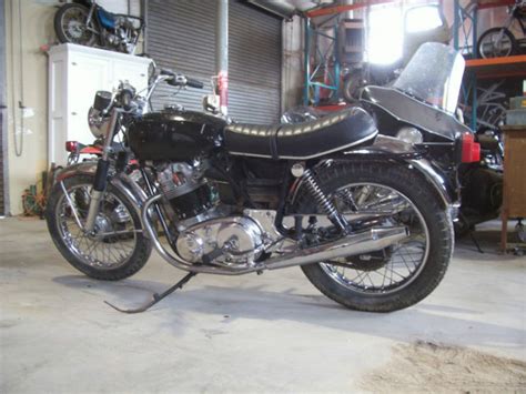 73 Norton Commando 750 Roadster