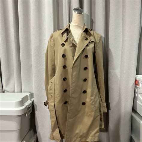 Burberry 蜂蜜色格紋風衣外套｜popchill 拍拍圈