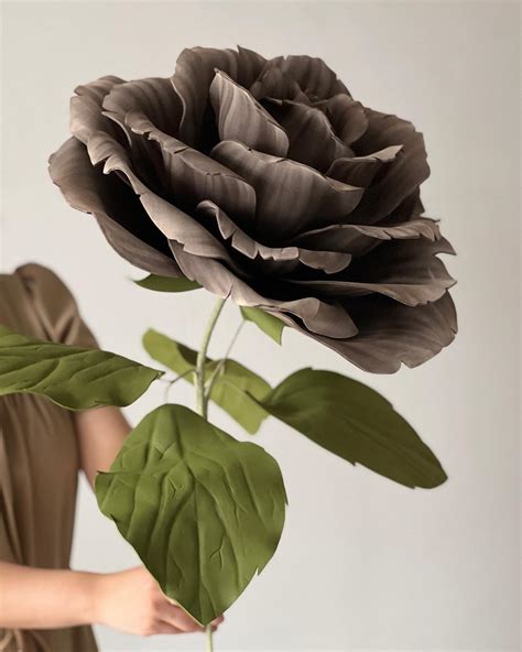 어나더마인🌿 자이언트플라워 페이퍼플라워 실크플라워 자이언트 에바폼 스탠드 장미🥀 성공적인 컬러링의 대표적인 예