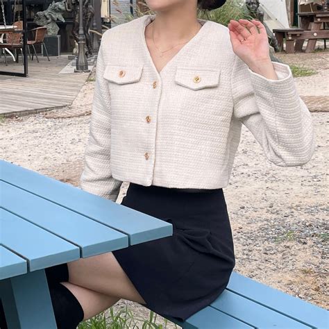 🤎핏보장트위드🤎 세미 크롭트위드자켓 가을 하객룩 노카라 트위드 결혼식 숏자켓 소개팅룩 데일리 연말 데이트룩 격식 재킷 출근룩 오피스룩 아우터 뺴빼로데이 크리스마스 에이블리