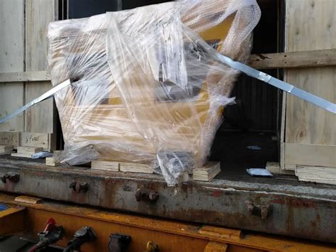 Forklift Truck Attachment Forklift Truck Lifter For 20gp Container