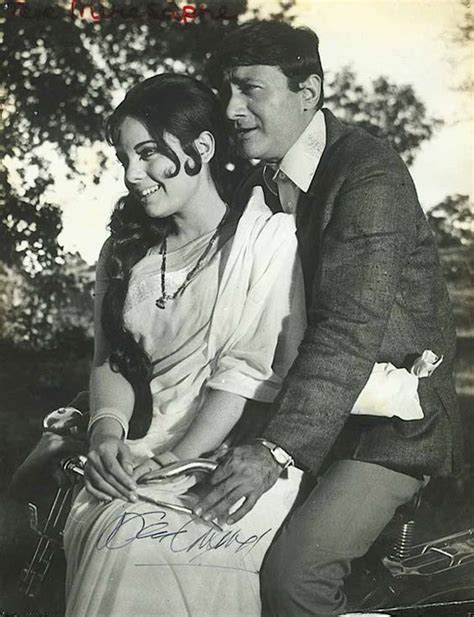 Dev Anand Mumtaz Old Film Stars Vintage Bollywood Bollywood Images